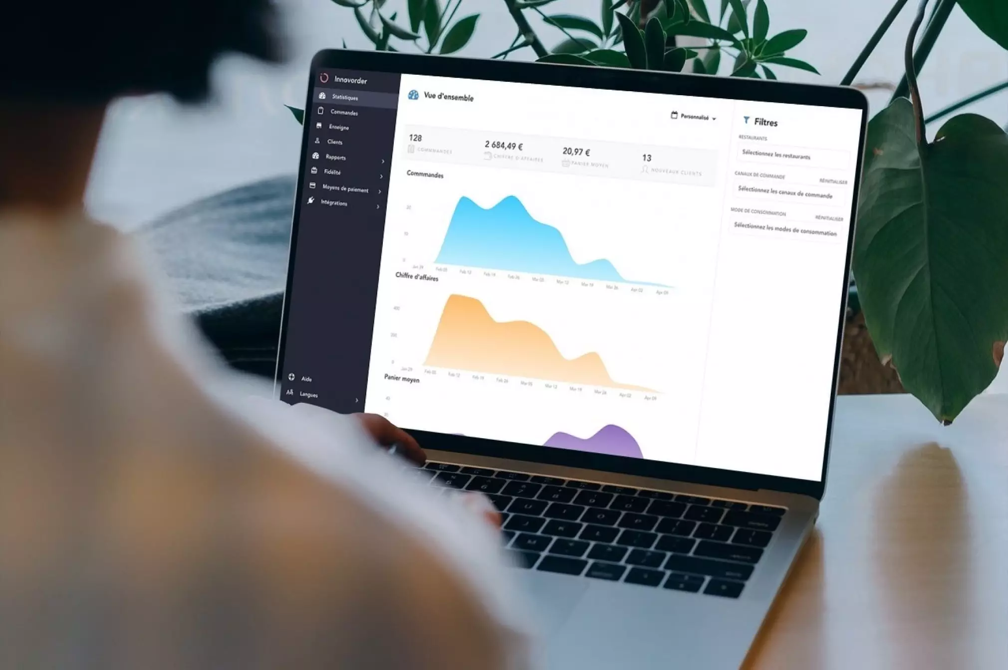 Innovorder I Ordering & Checkout kiosk for Foodservice